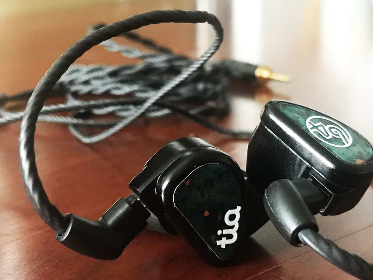 64 Audio Tia Fourte Noir Review and Comparison - Major HiFi