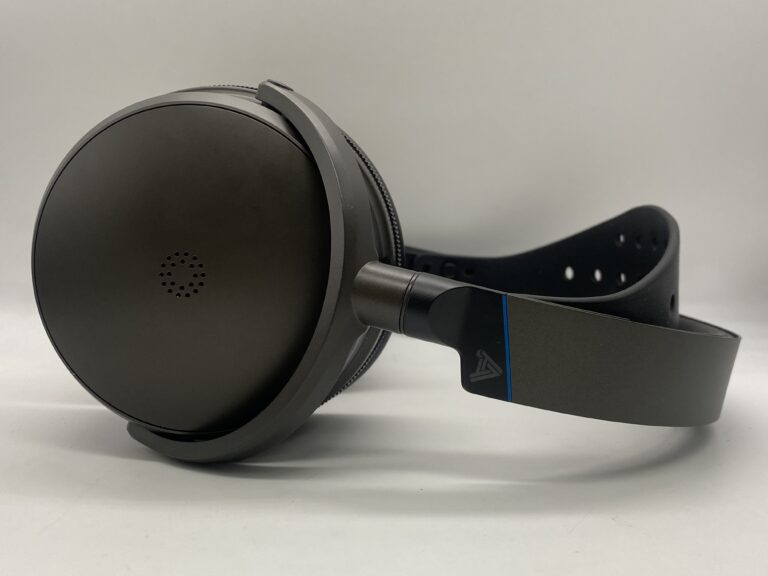 Audeze Maxwell 2 Review – Audiophile Sound Meets Wireless Gaming ...