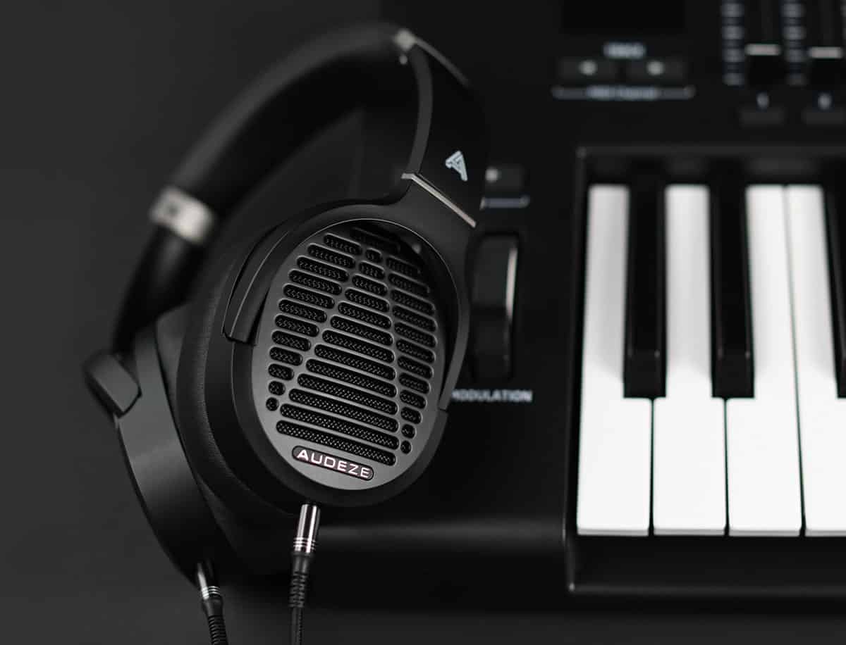 Audeze Announces LCD-1 - Major HiFi