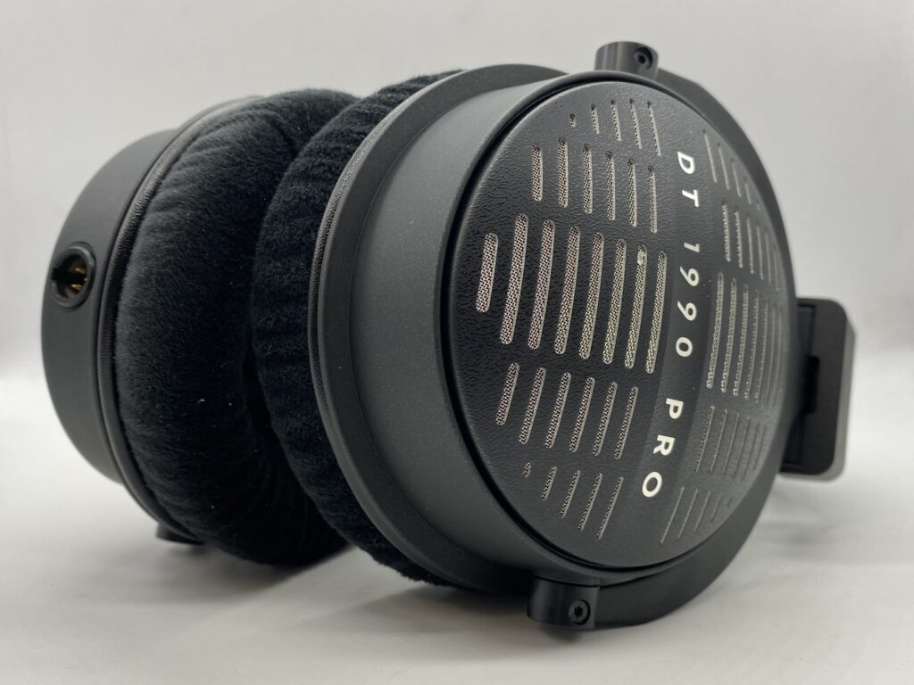 Beyerdynamic DT 1990 Pro MKII Review - Major HiFi