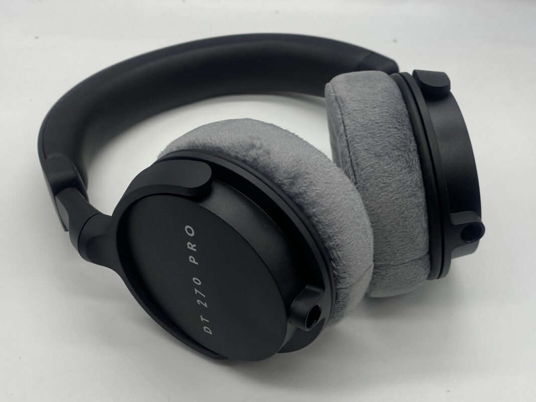 Beyerdynamic DT 270 Pro Review: Studio Precision Meets Portable Comfort ...