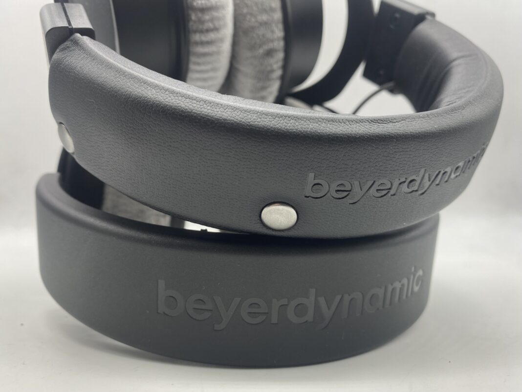 Beyerdynamic DT 770 Pro X vs DT 700 Pro X: Which Studio Headphone is Best in 2025? - Major HiFi