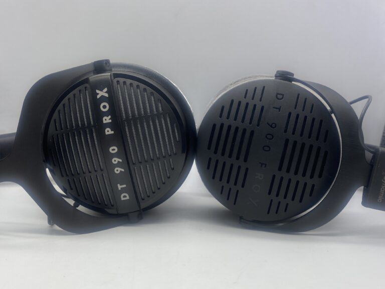 Beyerdynamic DT 900 Pro X or DT 990 Pro X? Breaking Down the Best for ...