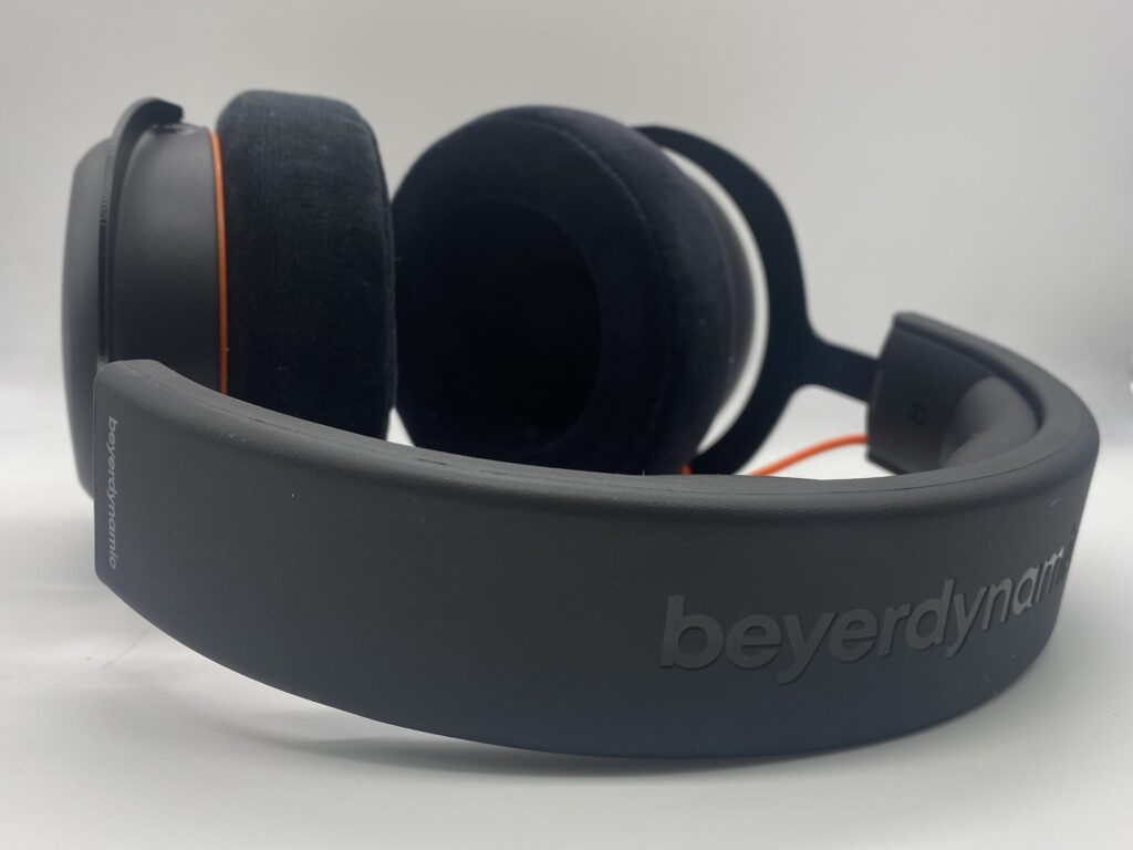 Beyerdynamic MMX 150 Wireless Review: Is This the Best Wireless Gaming ...