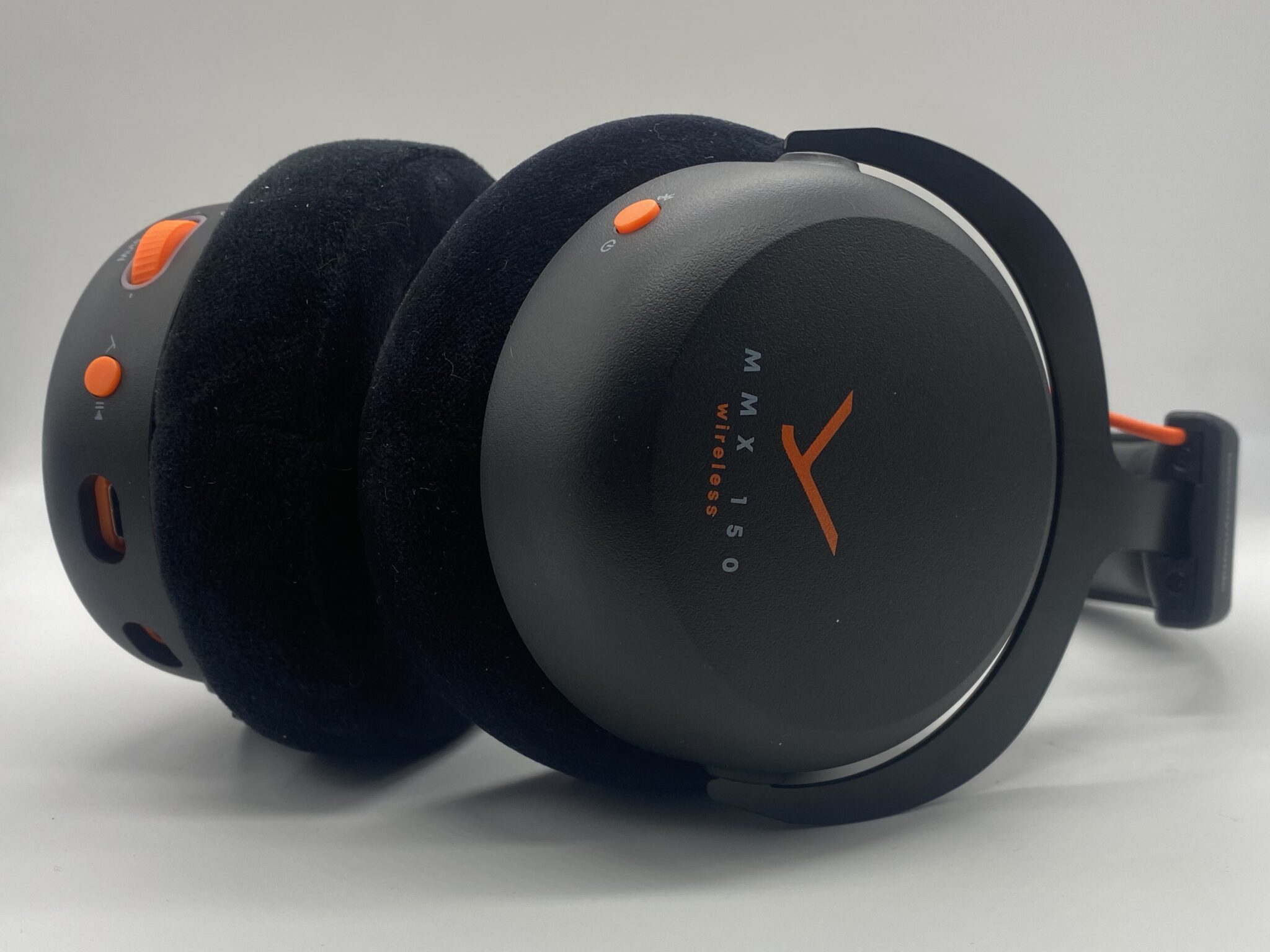 Beyerdynamic MMX 150 Wireless Review: Is This the Best Wireless Gaming ...