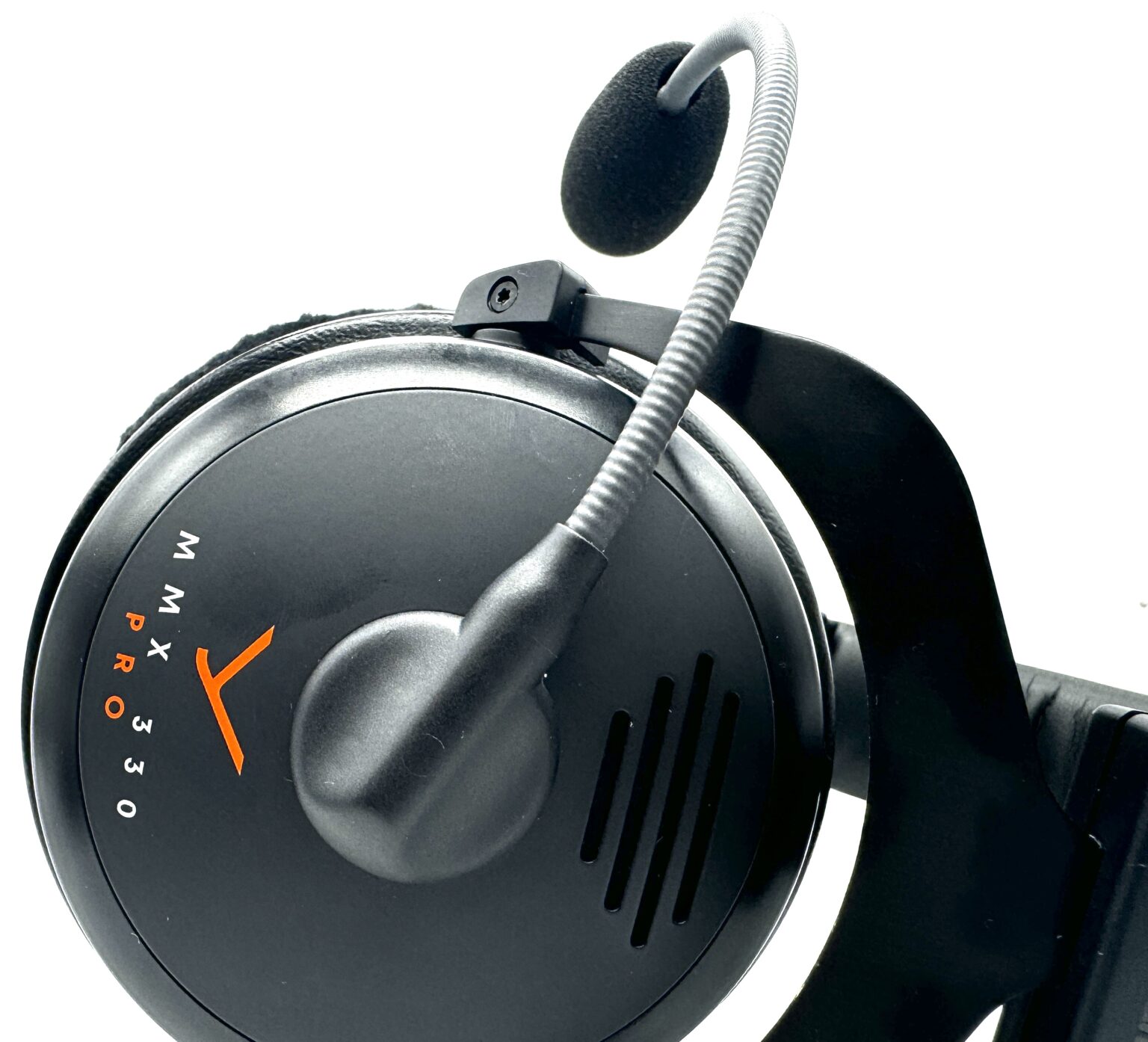 Beyerdynamic MMX 330 Pro vs. Audeze Maxwell - Major HiFi