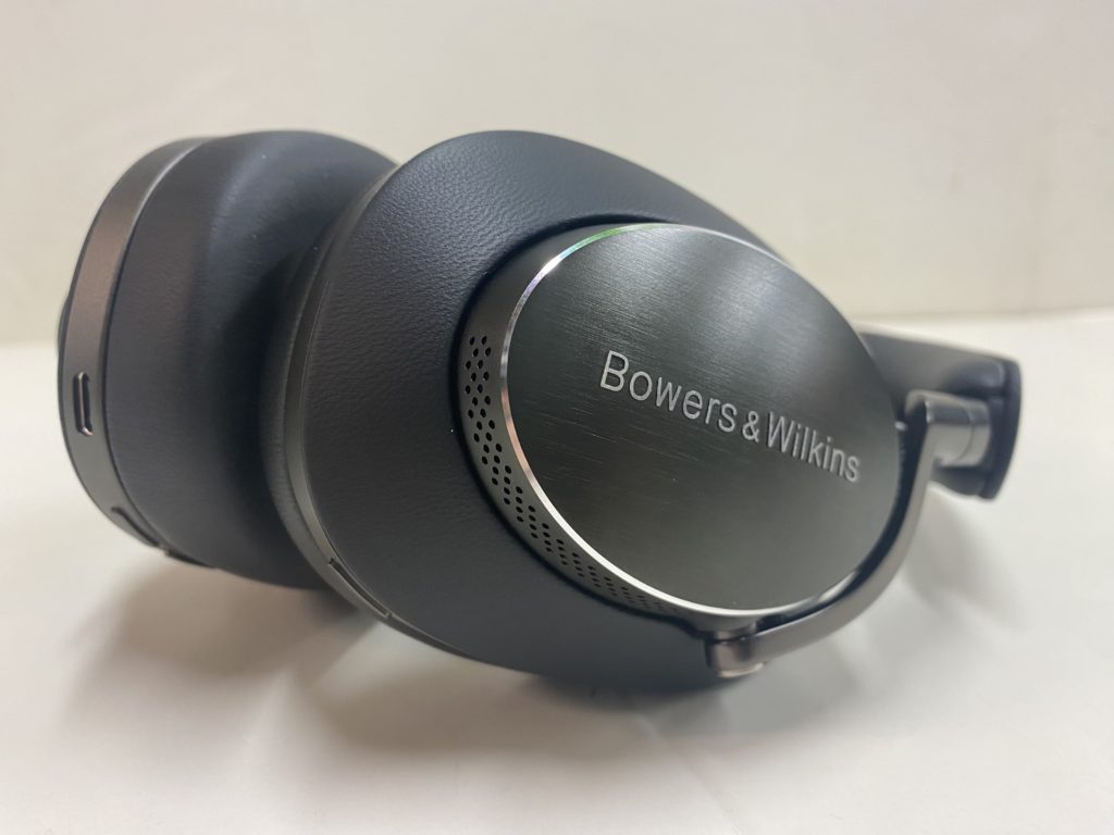 Bowers & Wilkins PX8 Review - Major HiFi