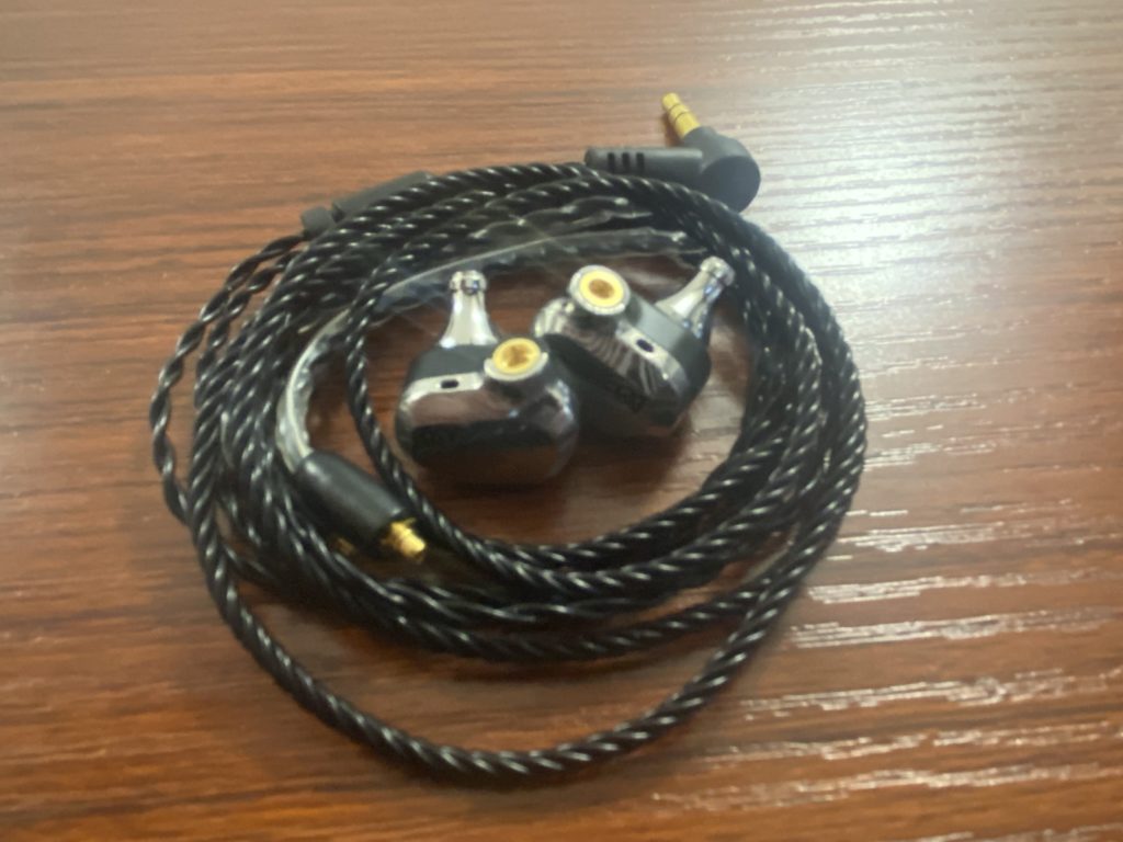 Campfire Audio Saber Review - Major HiFi