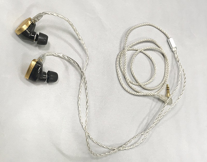 Campfire Audio Solaris Review - My Favorite Sound Signature - Major HiFi