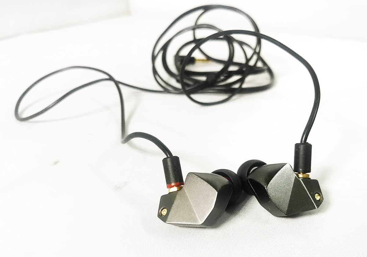 Final Audio B2 Review | MajorHiFi | IEM Reviews, Comparisons and more!