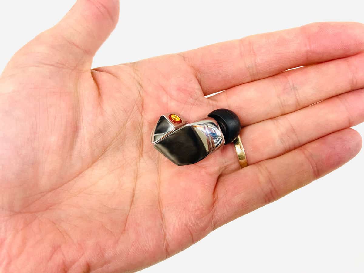 Final Audio A8000 Review: Gleaming and Distinctive - Major HiFi