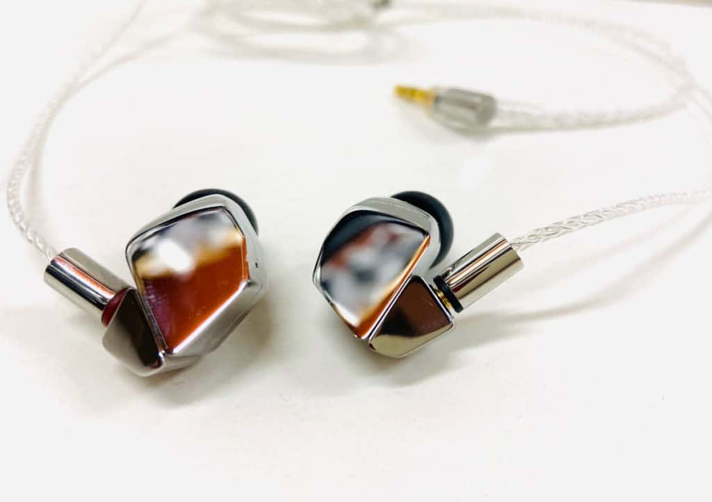 Final Audio A8000 Review: Gleaming and Distinctive - Major HiFi