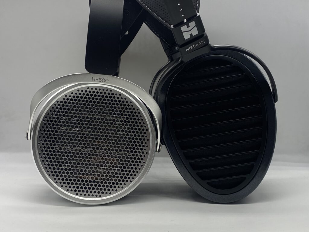 HiFiMAN HE600 vs Arya Stealth — Planar Magnetic Showdown - Major HiFi