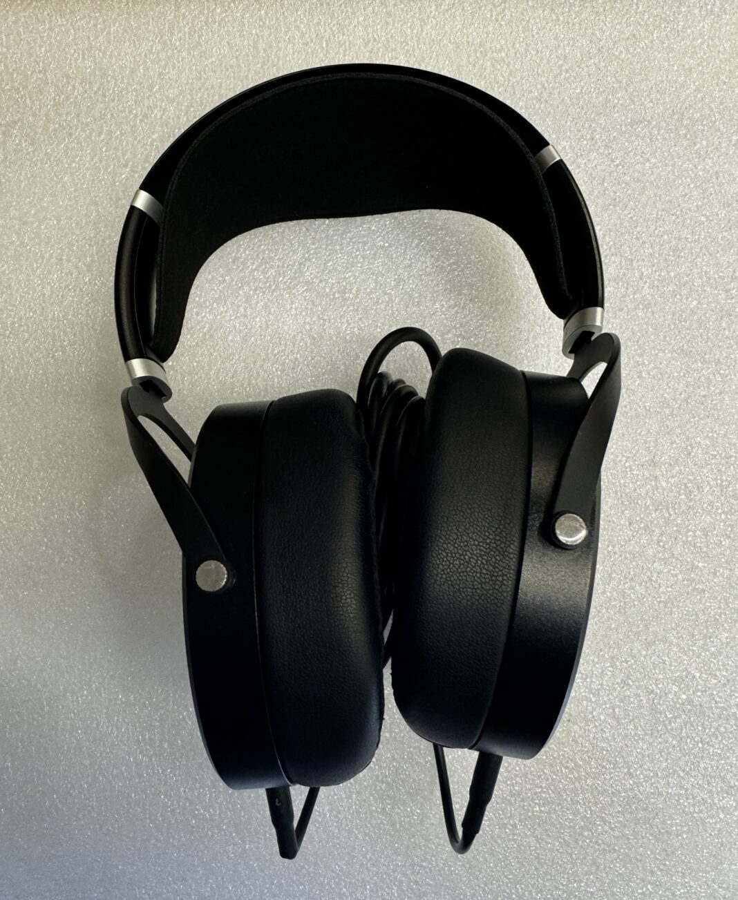 HiFiMan Sundara vs Sennheiser HD650 - Which is Better in 2024? - Major HiFi