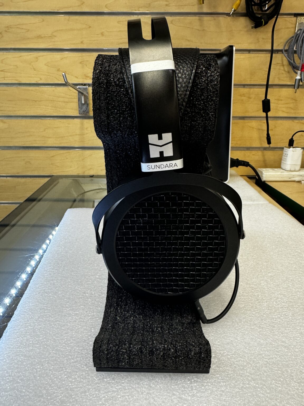 HiFiMan Sundara vs Sennheiser HD650 - Which is Better in 2024? - Major HiFi