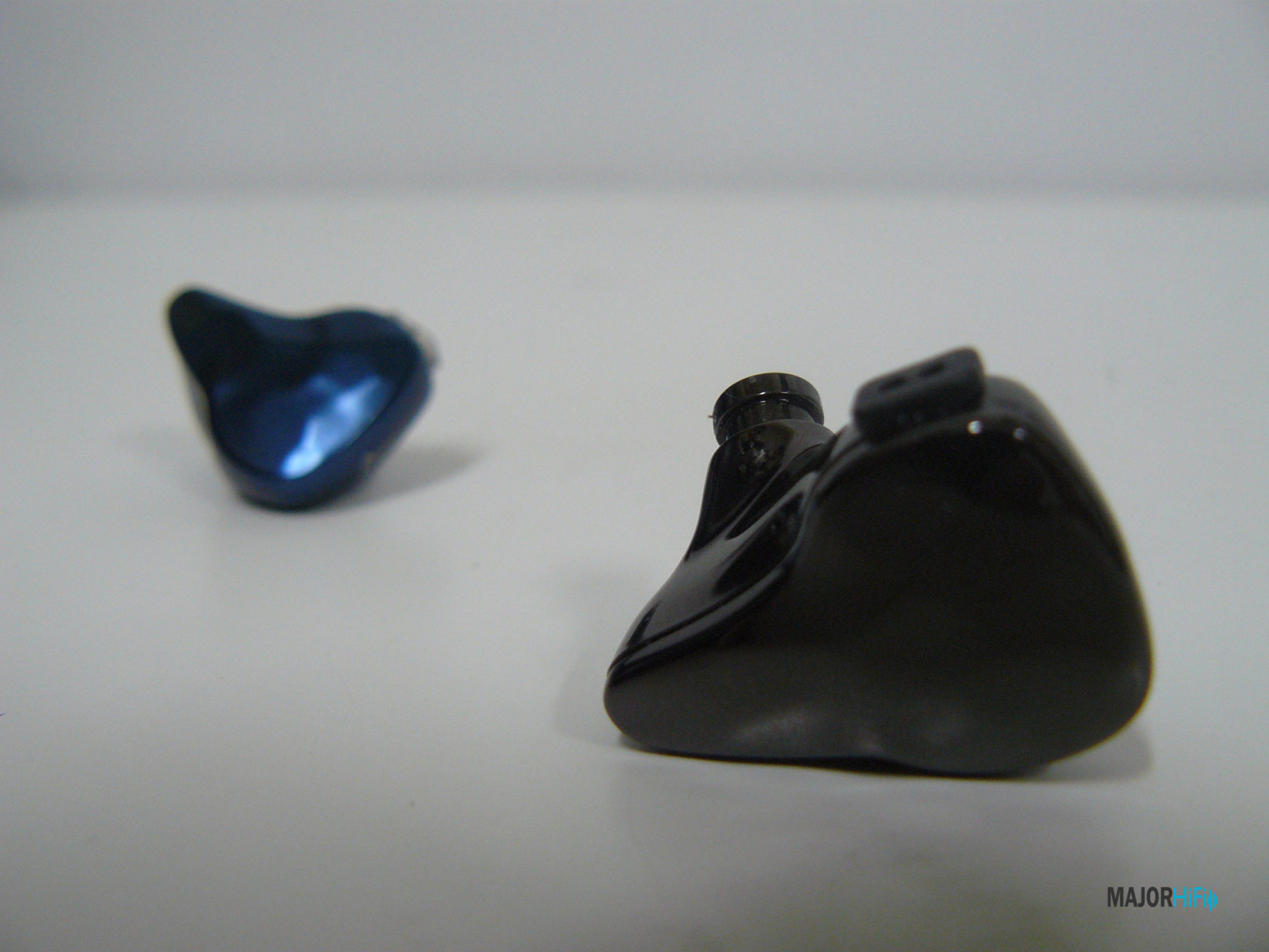 Ikko Obsidian OH10 vs Meteor OH1 Comparison Review - Major HiFi