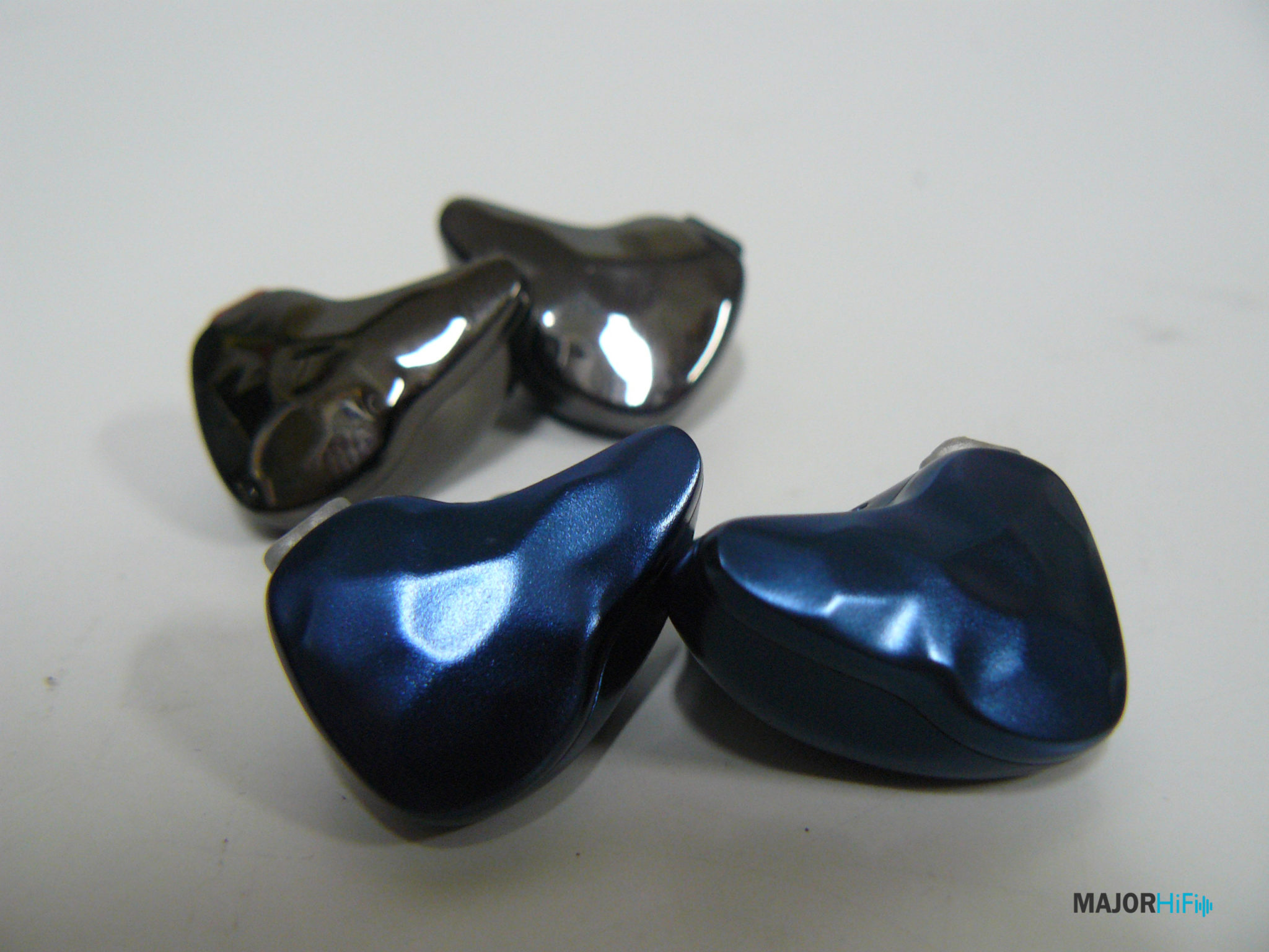 Ikko Obsidian OH10 vs Meteor OH1 Comparison Review - Major HiFi