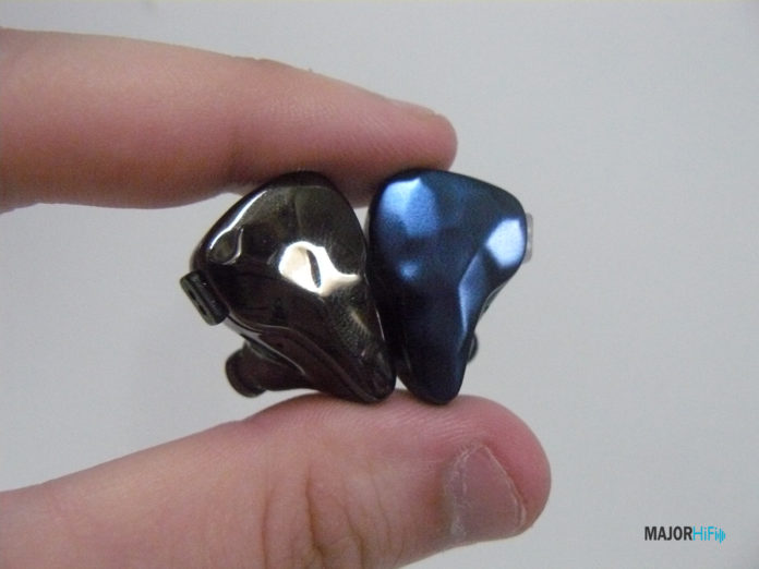 Ikko Obsidian OH10 vs Meteor OH1 Comparison Review - Major HiFi