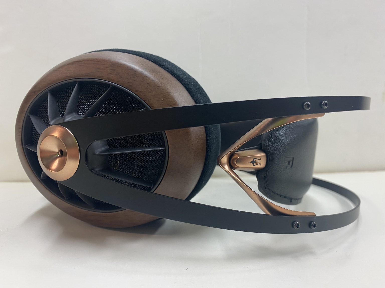 Meze 109 Pro Review - Major HiFi
