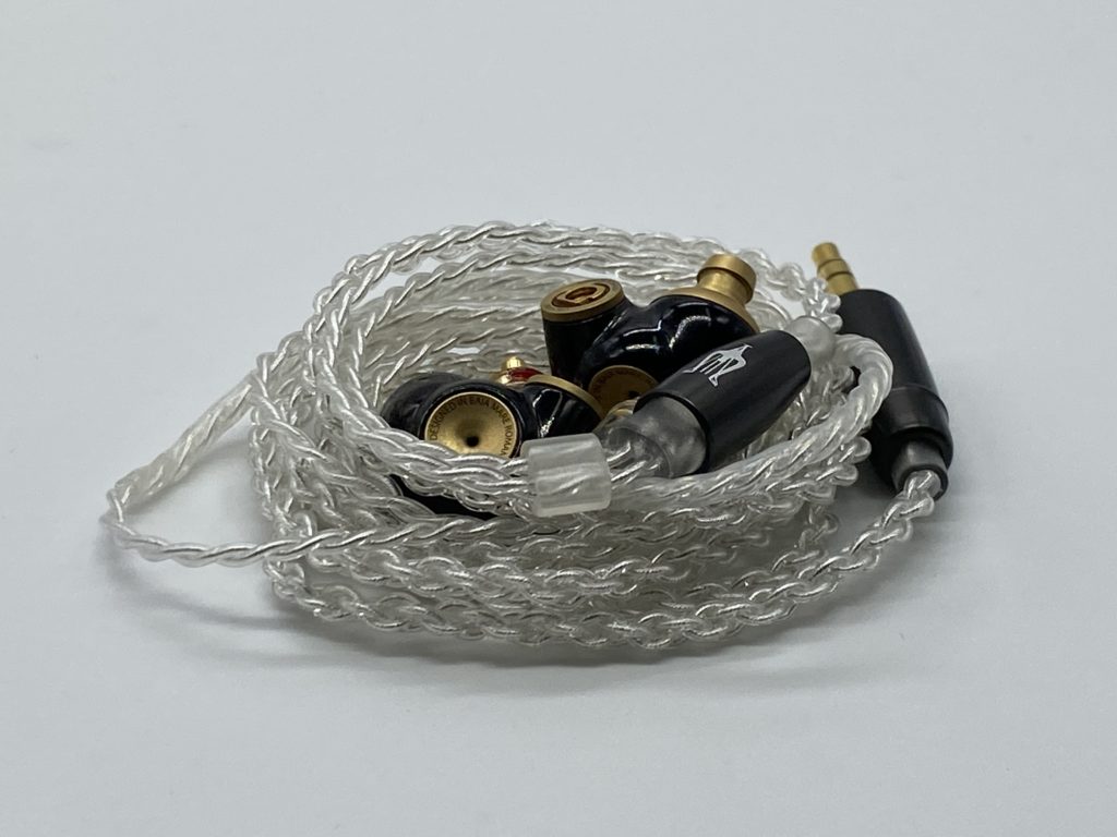 Meze ADVAR Review - Major HiFi