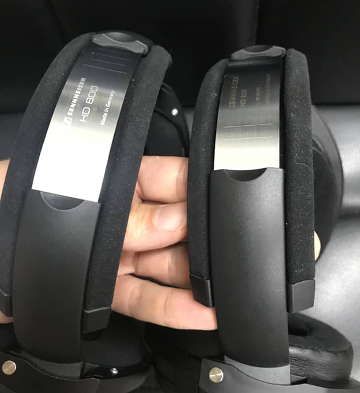 Sennheiser HD 820 vs Sennheiser HD 800 S Comparison Review