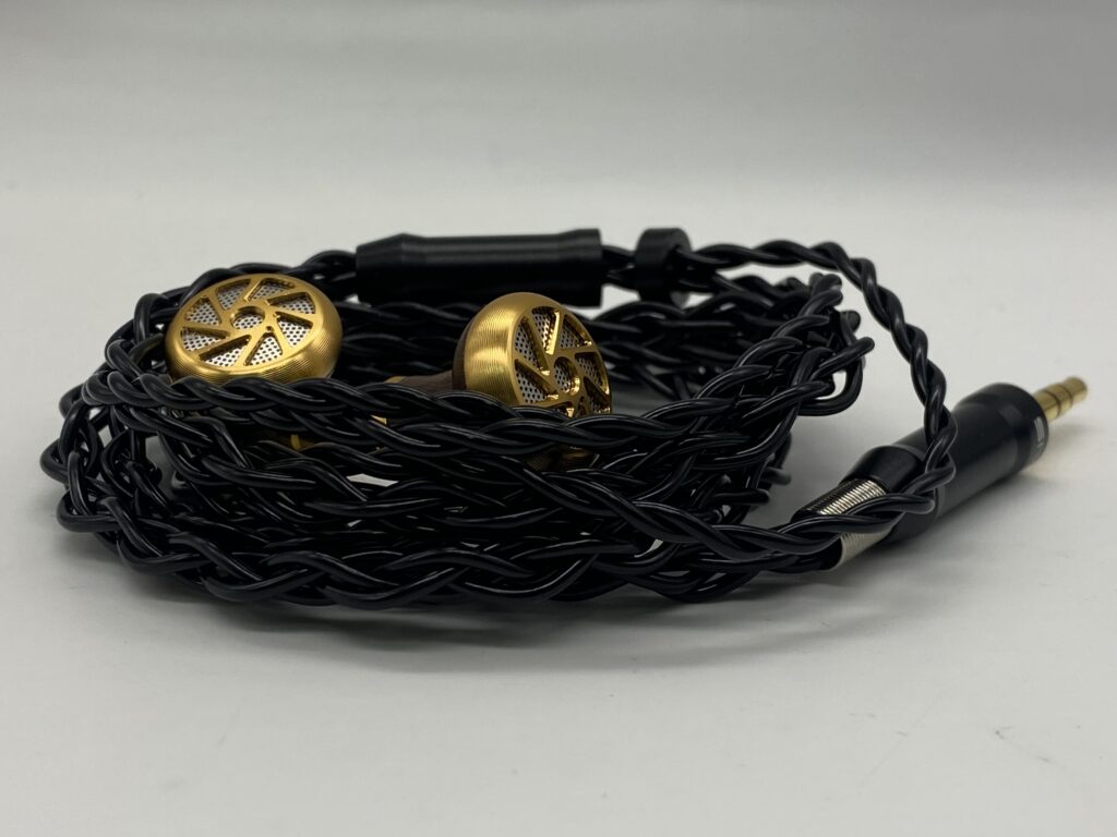Sivga M300 Review: Can These Retro Earbuds Compete With Modern IEMs ...