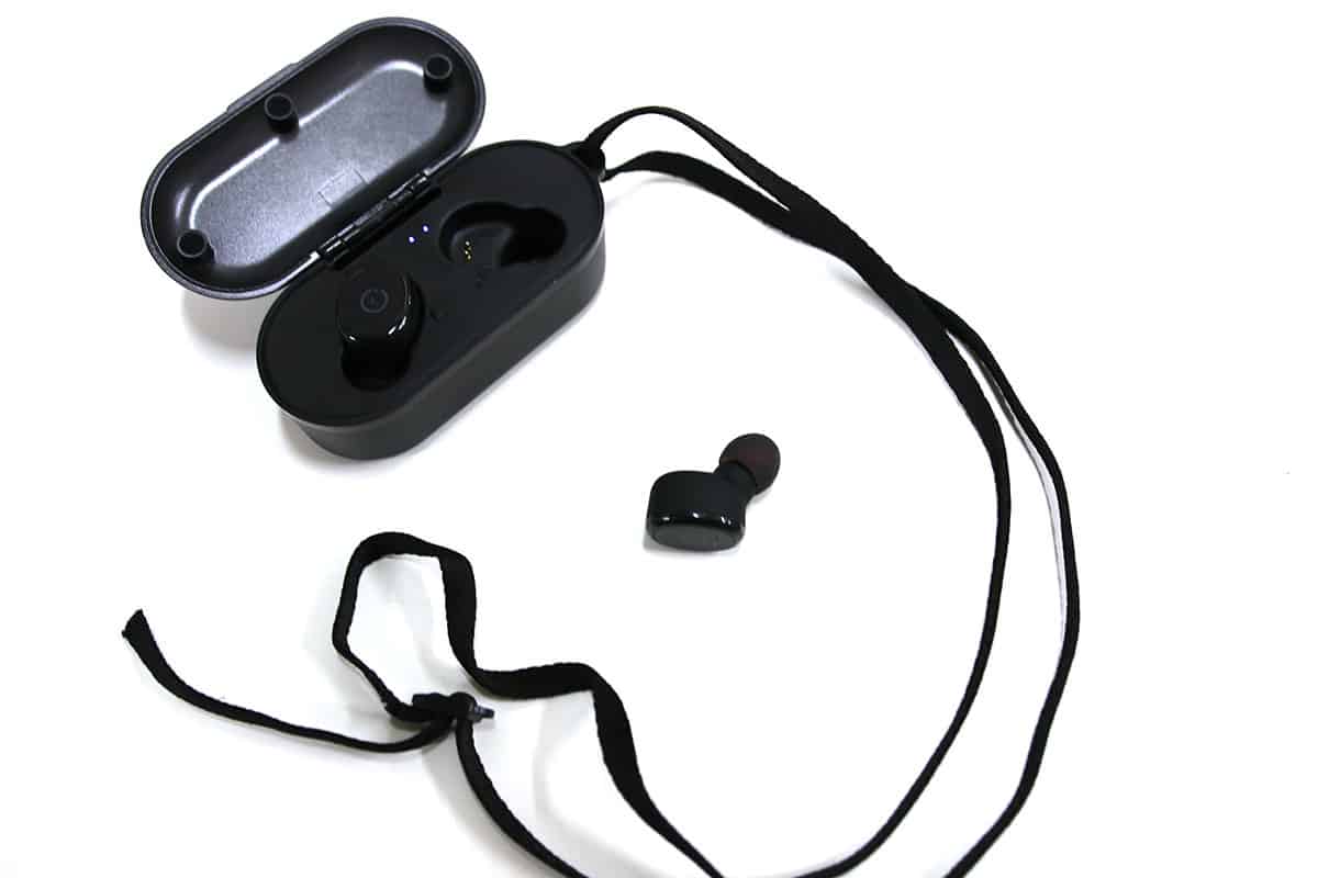 $50 Earbuds with BASS: TOZO T10 Review - Major HiFi