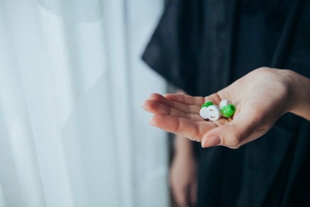 Meet QuietOn, Super Silent Earbuds - Major HiFi